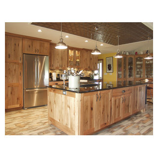 Rustic Butternut Kitchen - Rustic - Kitchen - Other - by Featherstone ...