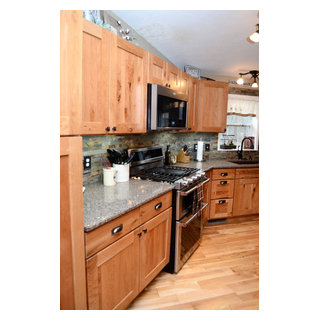 Rustic Cherry, Cabin Inspired Kitchen. Haas Signature Collection ...