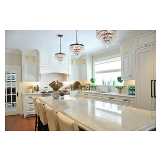 Ruth Drive - Traditional - Kitchen - Boston - by Betsy Bassett ...