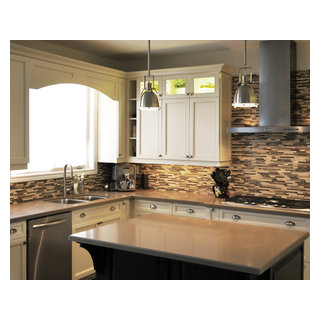 SAB Residence, Milton ON - Traditional - Kitchen - Toronto - by The ...