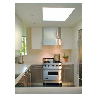 Sams Creek House - Contemporary - Kitchen - New York - by James Merrell ...