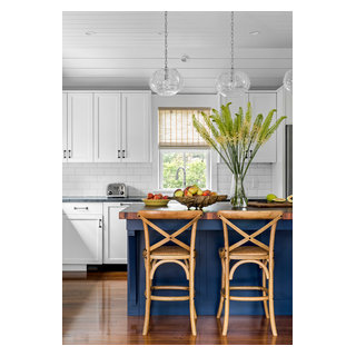 Sandy House- Kitchen Island - Beach Style - Kitchen - Boston - by LDa ...