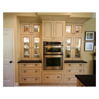 Scott Kitchen - Mediterranean - Kitchen - Miami - by Kitchens By Design ...