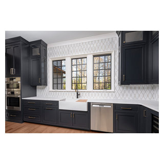 Scullery - Traditional - Kitchen - Charlotte - by Pike Properties | Houzz