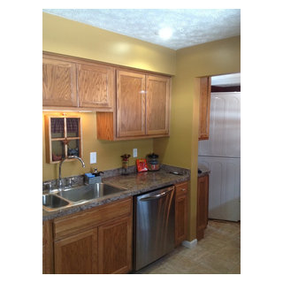 SEB Kitchen Reno - Kitchen - Cleveland - by Acclaim Renovations and ...