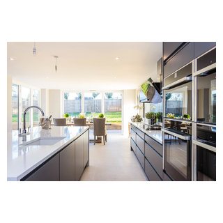Self Build Buckinghamshire - Contemporary - Kitchen - Buckinghamshire ...