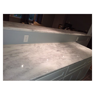 Shadow Storm quartzite kitchen - Modern - Kitchen - New York - by ...