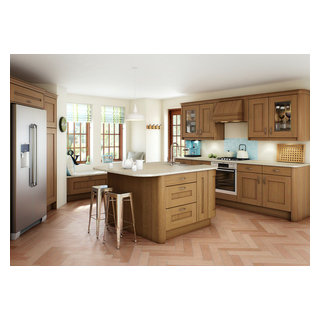 Shaker Oak - Traditional - Kitchen - Other - by Magnet Kitchens | Houzz