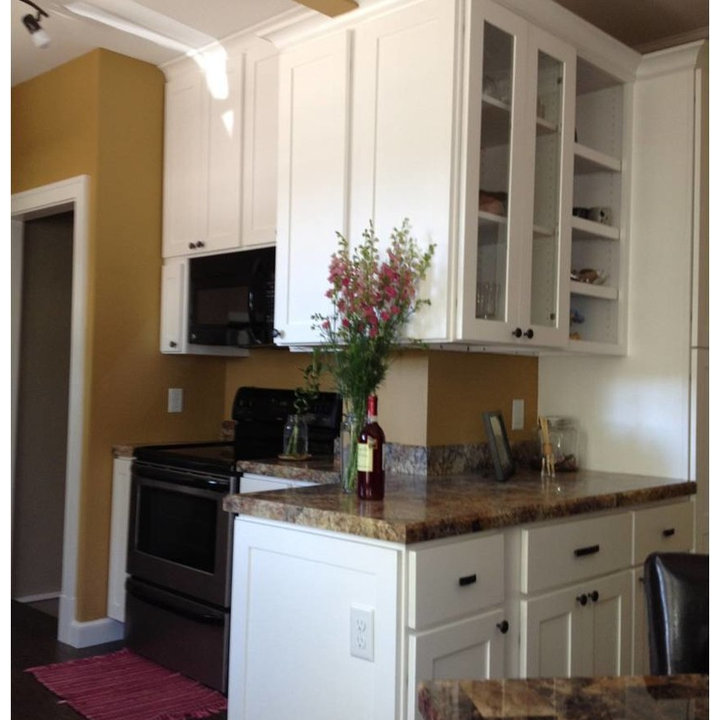 Shaker Style Trim - Photos & Ideas | Houzz