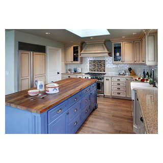 She loves Blue and the Beach - Kitchen - Beach Style - Kitchen ...