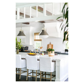 Sierra Vista - Farmhouse - Kitchen - Orange County - by Design Works ...