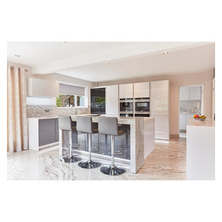 Silk Grey & Classic Grey handle-less kitchen - Contemporary - Kitchen ...