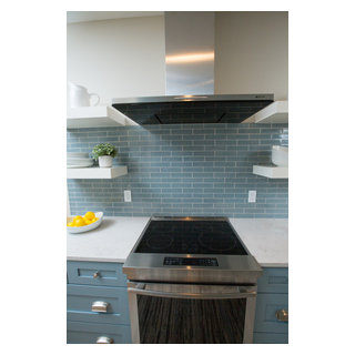Silver Beach House - Beach Style - Kitchen - Other - by Welcome Home ...