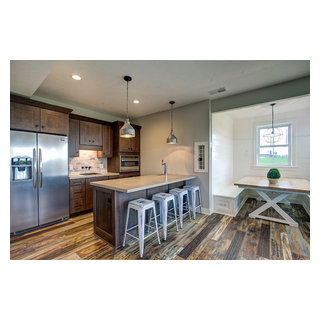 Sixteenth Street Project - Farmhouse - Kitchen - Grand Rapids - by ...