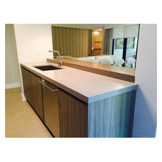 SK PROJECT - Modern - Kitchen - Miami - by Compose Decor | Houzz