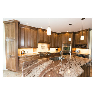 Smith-Mendoza Kitchen - Traditional - Kitchen - Toronto - by Karry Home ...