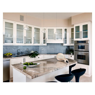 Sophisticated Contemporary ocean side condominium - Contemporary ...