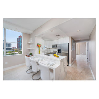 South Beach Penthouse - Contemporary - Kitchen - Miami - by Sire Design ...