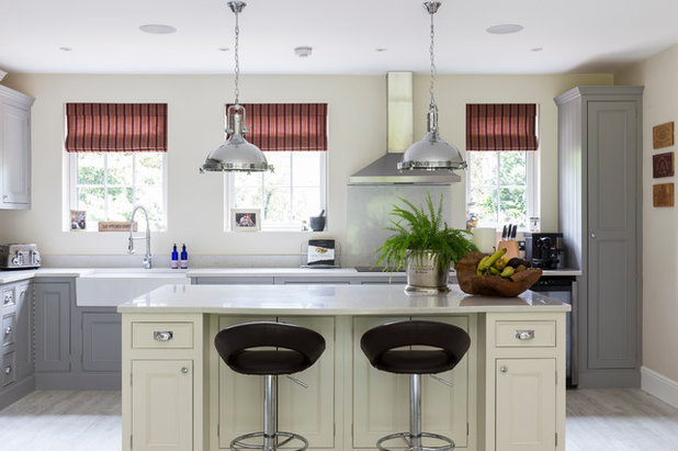 13 Kitchens That Add Personality With Pendants