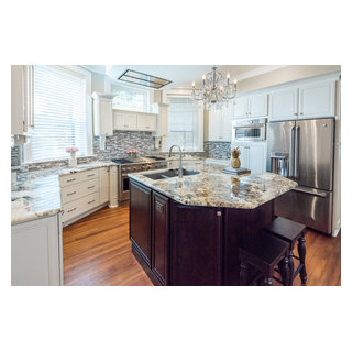 Splendor Gold Granite Kitchen Countertops and Island - Contemporary ...