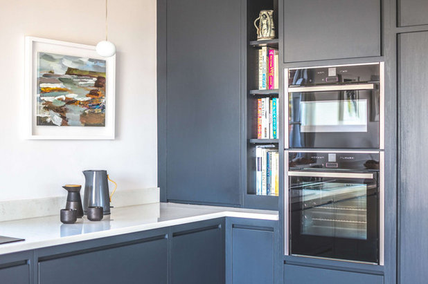 Kitchen Tour: A Small, Elegant Kitchen With Discreet Storage | Houzz UK