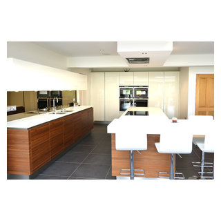 St Albans walnut and white kitchen - Contemporary - Kitchen ...
