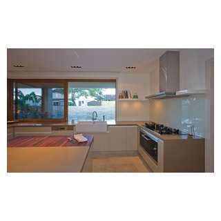 St Ives Residence - Modern - Kitchen - Sydney - by inochi Pty Ltd | Houzz