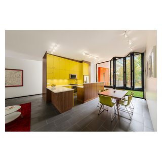 Stacey-Turley Residence - Contemporary - Kitchen - Ottawa - by Kariouk ...