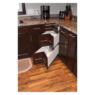 Staggered Kitchen Cabinets with Hidden Pantry - Modern - Kitchen ...