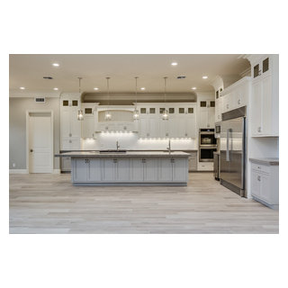 Staker - Kitchen - Phoenix - by Starwood Custom Homes | Houzz