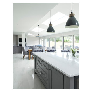 Stepped shaker handpainted kitchen - Foxrock - Transitional - Kitchen ...