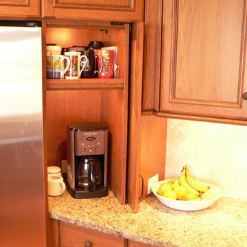 Backdoor Kitchen Ideas - Photos & Ideas | Houzz