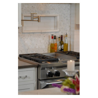 Storm Residence - Traditional - Kitchen - Chicago - by Amy Storm ...