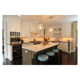 Storm Residence - Traditional - Kitchen - Chicago - by Amy Storm ...