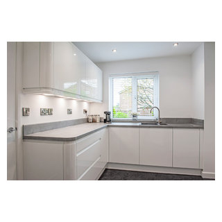 Strada Gloss White Kitchen Designed and Installed in Offerton ...