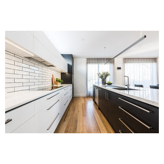 Strathmore - Modern - Kitchen - Melbourne - by GDP Interior Design | Houzz