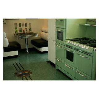 Streamline Modern - Modern - Kitchen - Los Angeles - by Crogan Inlay ...