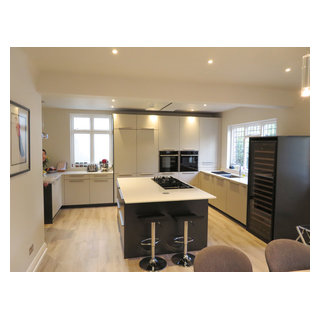 Striking, Timeless kitchen in Carbon and Kashmir - Contemporary ...