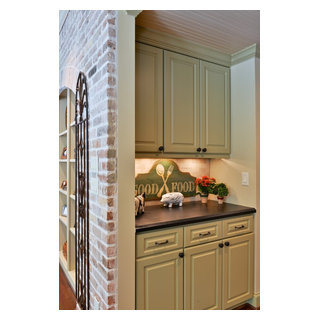 Suburban Home in West Houston - Traditional - Kitchen - Houston - by ...