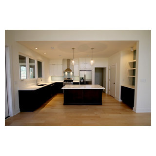 Suburban Modern - Modern - Kitchen - Atlanta - by Architectural ...