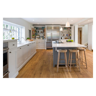 Surrey Farm House - Transitional - Kitchen - Surrey - by Alistair ...