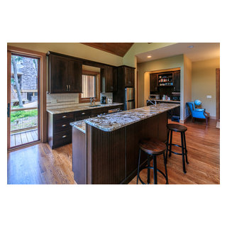 Sweet Pea Retreat - Rustic - Kitchen - Charlotte - by VPC Builders, LLC ...