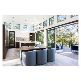 Tar Kiln Orleans - Modern - Kitchen - Boston - by Raymond Interiors | Houzz