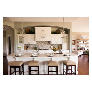 The Alyssa II - Kitchen - Milwaukee - by Demlang Builders | Houzz