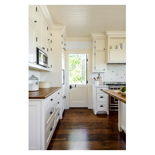 The Cottage - Farmhouse - Kitchen - Seattle - by LOCKHART SUVER | Houzz