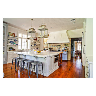 The Homestead - Country - Kitchen - Austin - by Godsey Homes | Houzz IE
