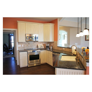 The Juliet - Traditional - Kitchen - Other - by Capstone Homes | Houzz