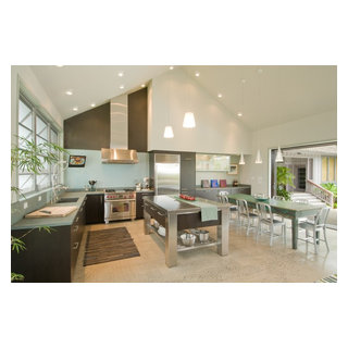 The Neoteric Classic - Tropical - Kitchen - Hawaii - by Archipelago Hawaii Luxury Home Designs ...