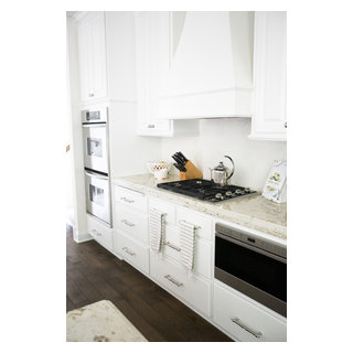 The Stone Cliff House - Arts & Crafts - Kitchen - Minneapolis - by Bria ...