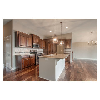 The Stratford at Timber Ridge - Traditional - Kitchen - Kansas City ...